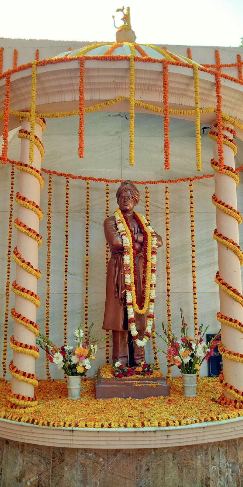 The hospital at Ramakrishna Mission Varanasi